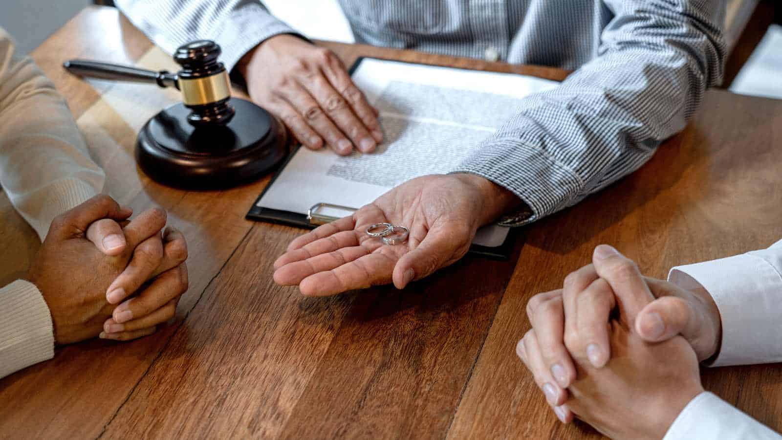 Why divorce can get so hostile - and how to keep it civil
