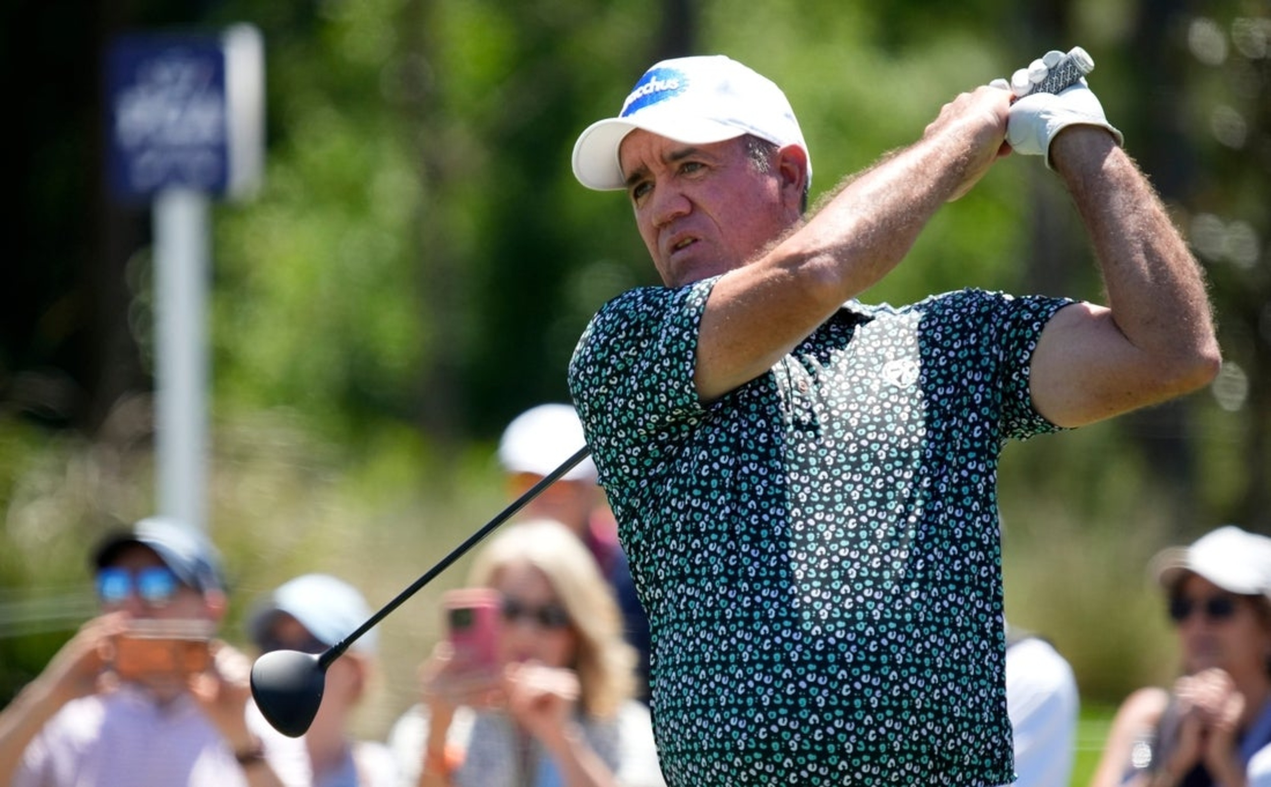 Scott Hend, Brian Gay share lead at Senior PGA Championship