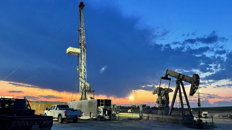 US oil, gas drilling activity slows
