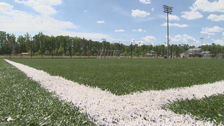 'Come forward': Investigators search for victims, suspects after 6 ...