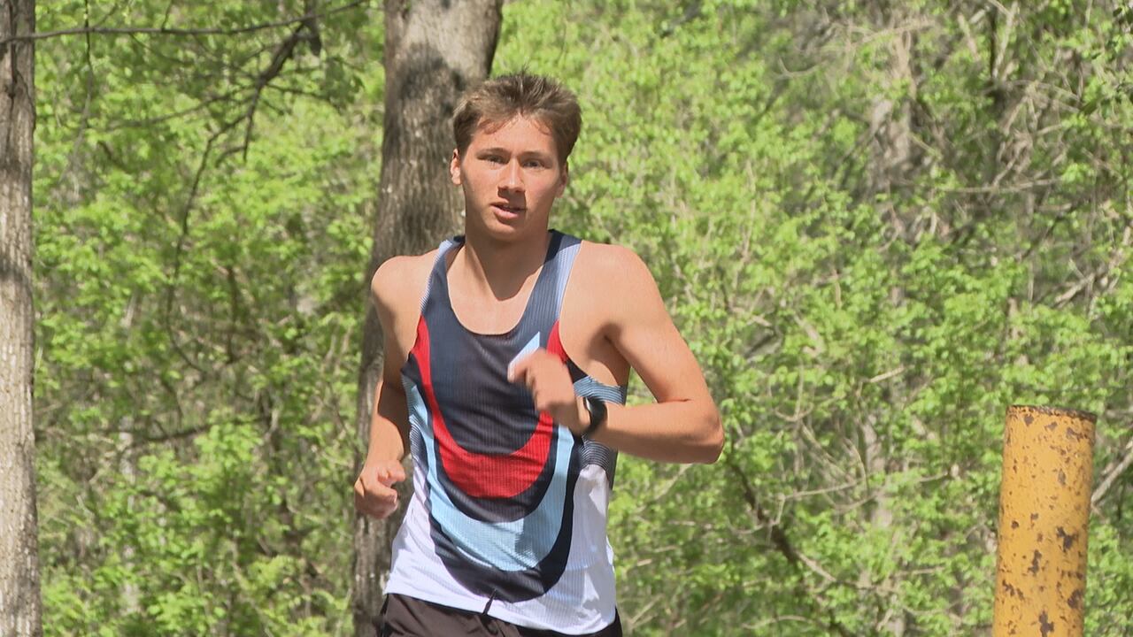 Turner Ashby senior among youngest to compete in Boston Marathon