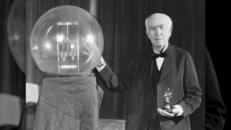 When Were Power Lines Invented & How Was Electricity Transmitted ...