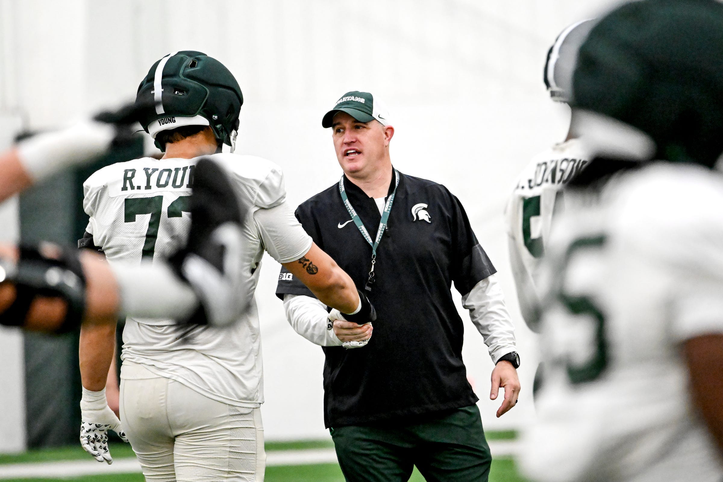MSU football target, 3-star Texas LB commits to Big 12 school