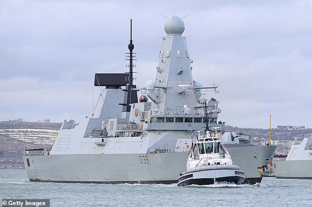 Trump mocks Starmer's 'useless' plan to patrol Strait of Hormuz as Iran ...