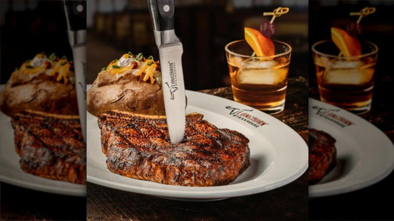 How LongHorn Steakhouse's Outlaw ribeye packs more flavor than the ...