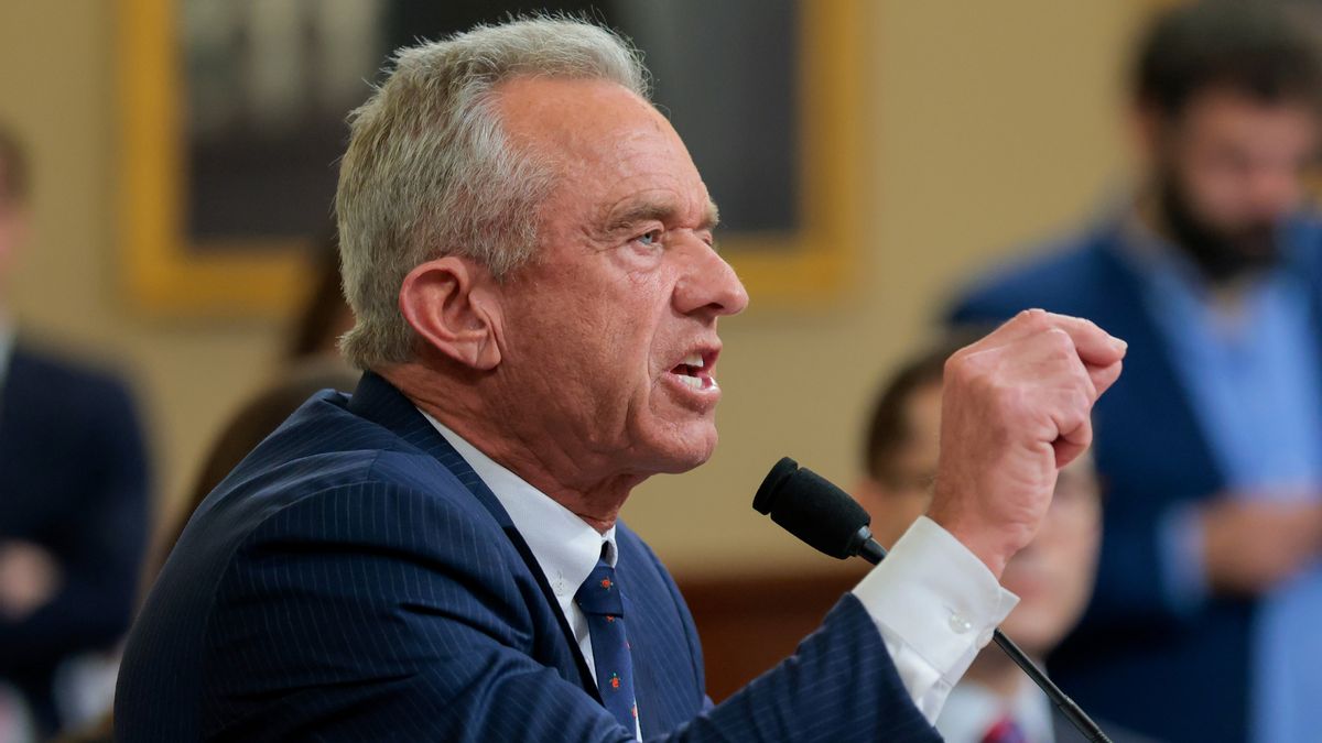 RFK Jr. cut off raccoon's genitals on family road trip, new book claims