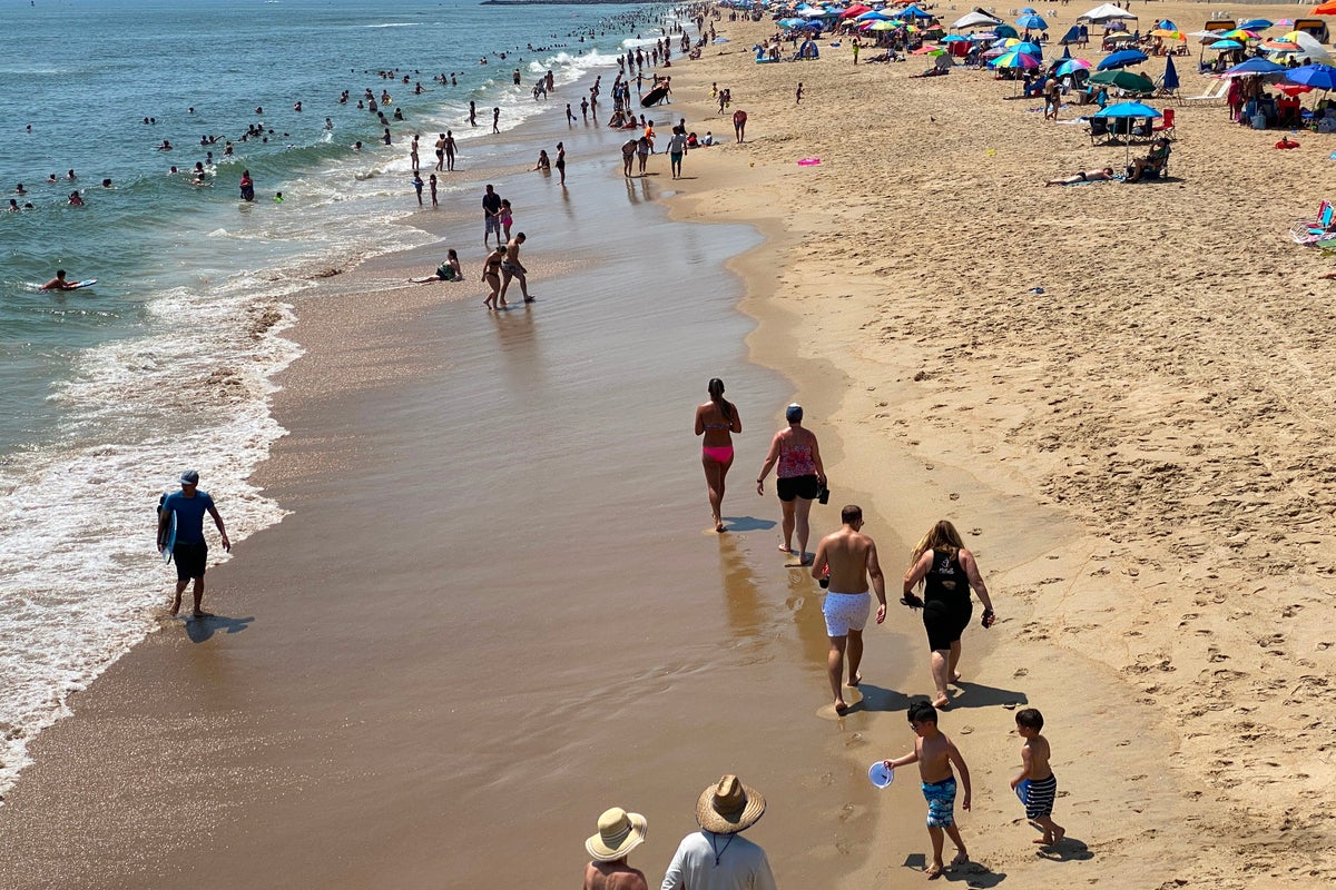 Beat traffic by taking the train to these East Coast beaches