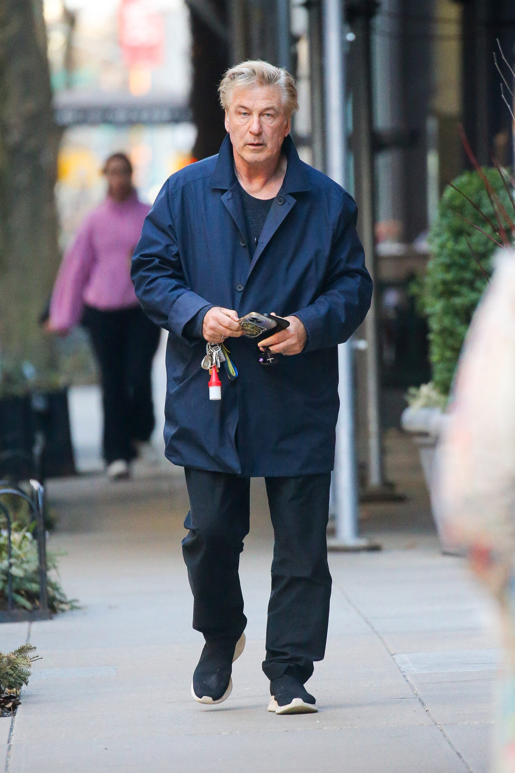 Alec Baldwin 'trying to get ahead' with retirement talk after he's ...