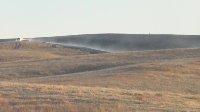 Roughly 750 acres burn in fire southeast of Sumner, Dawson County EMA says