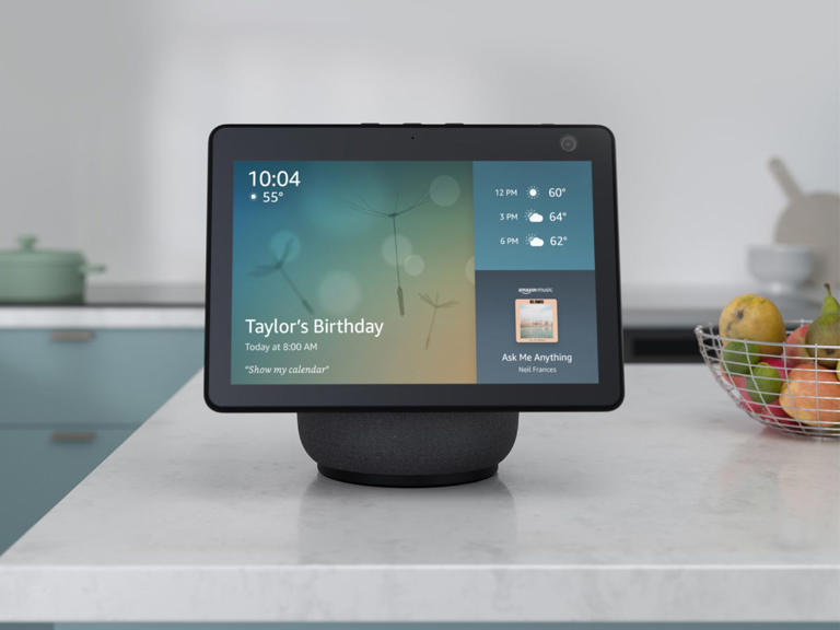 Amazon Echo Show 10 review: A smart display that can follow you