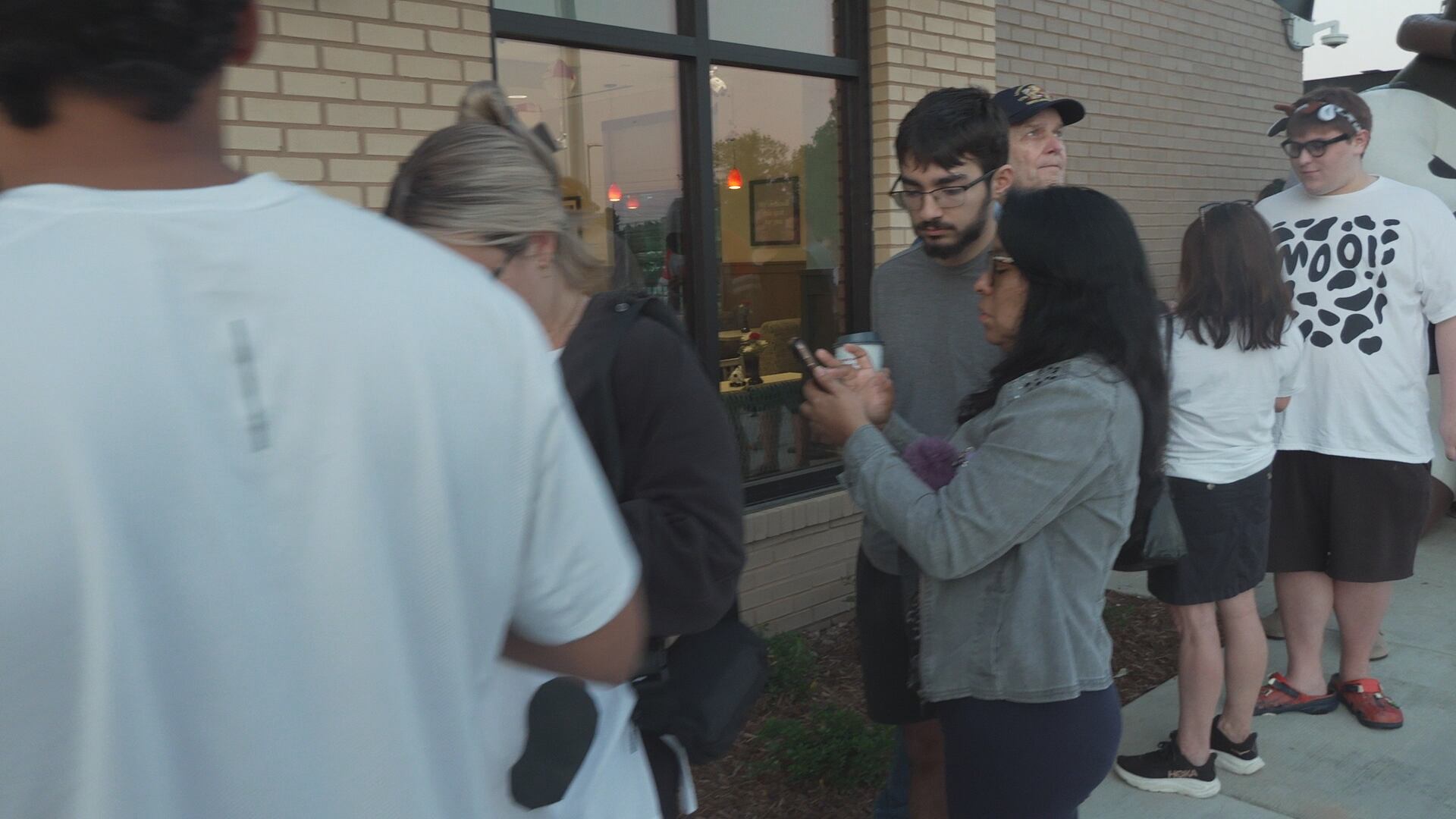 Chick-fil-A Ocean Springs welcomes customers for the first time