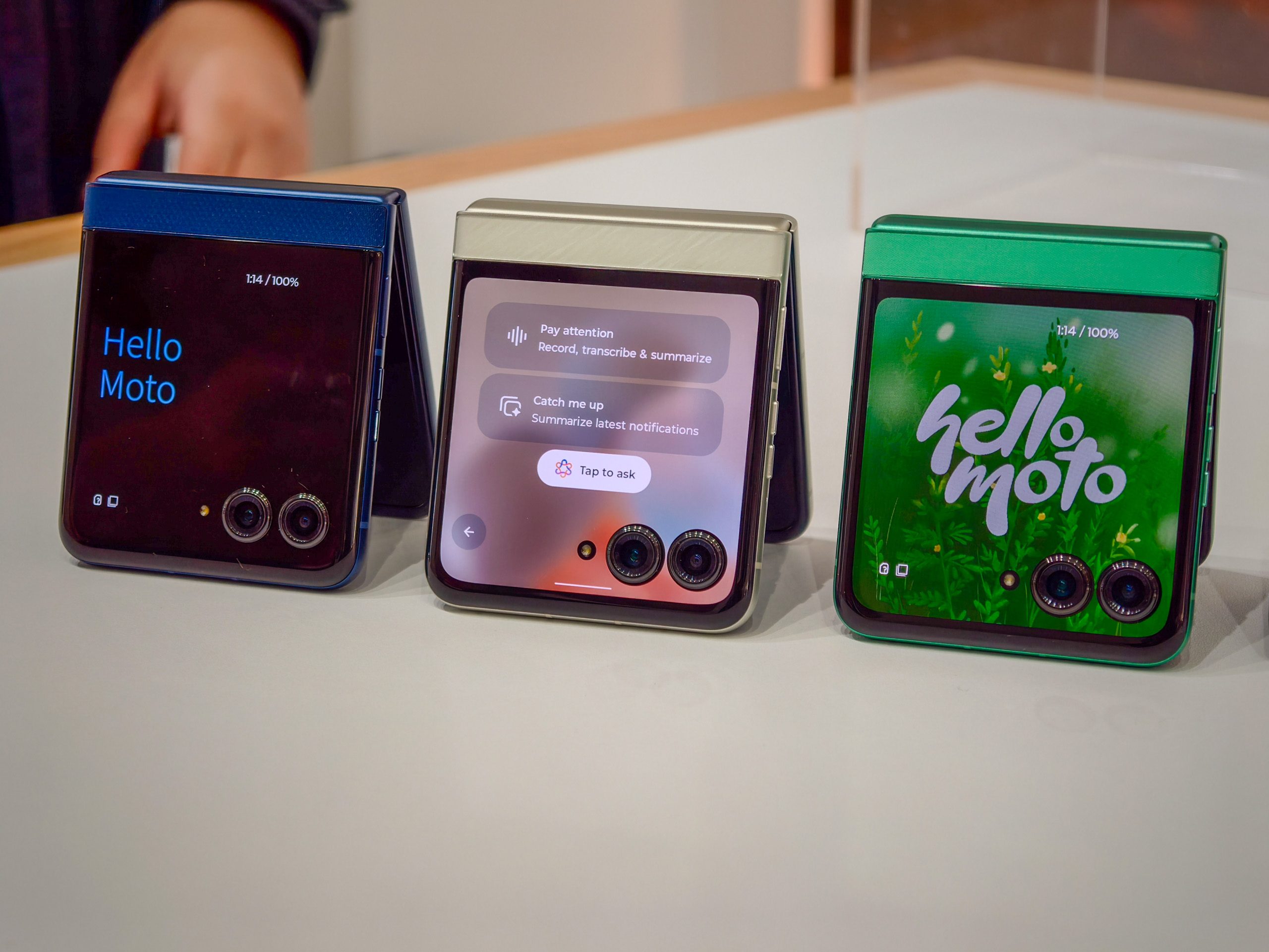 Motorola sets the launch date for a fresh slate of Razr foldable phones