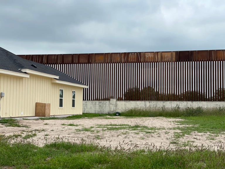 Residents unhappy border wall popped up so close to their new homes