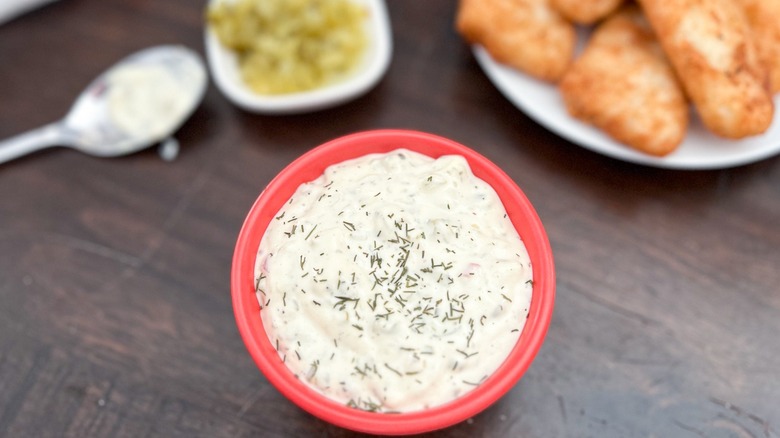 Easy homemade tartar sauce recipe