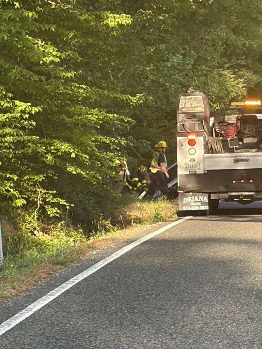 Nightingale helicopter responds to single-vehicle crash in Chesapeake