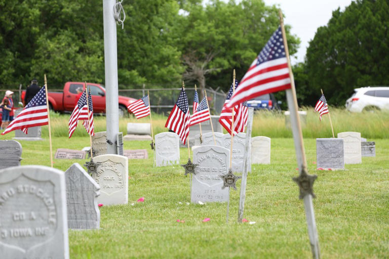 Centerville to honor veterans with new tribute banner program