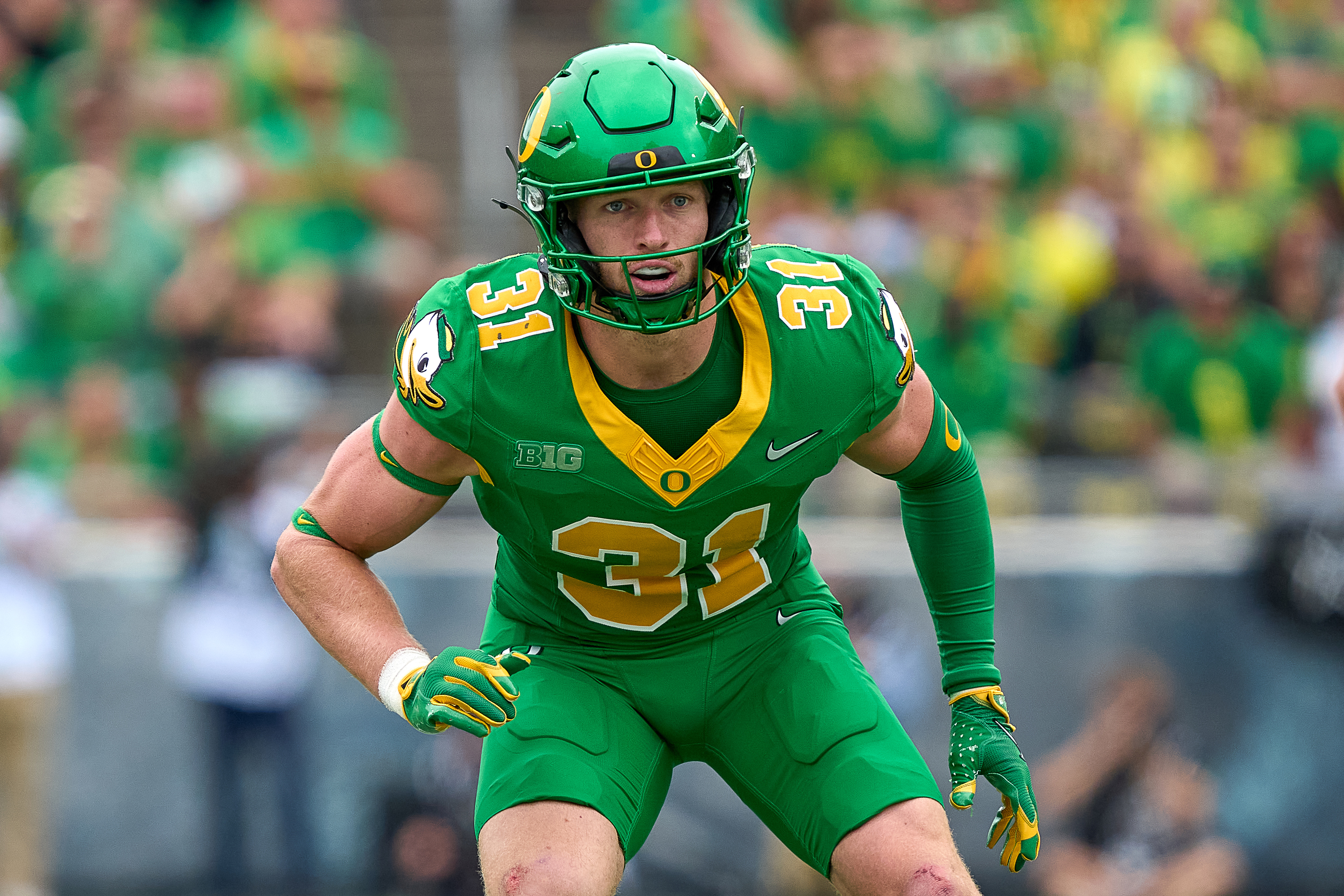 Bears draft results 2026: Dillon Thieneman, S, Oregon stats, awards ...