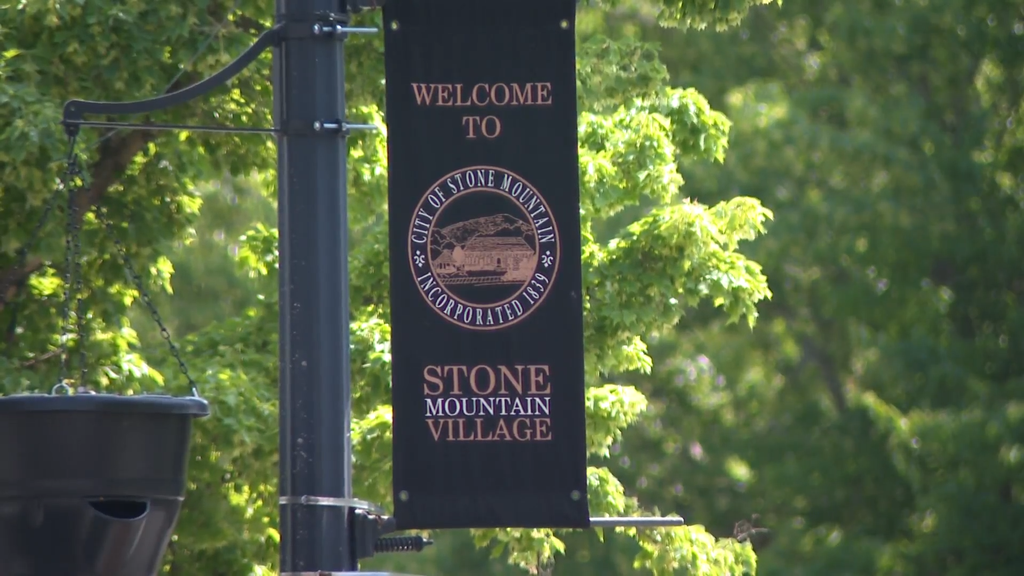 Stone Mountain officials considering ordinance restricting "urban ...