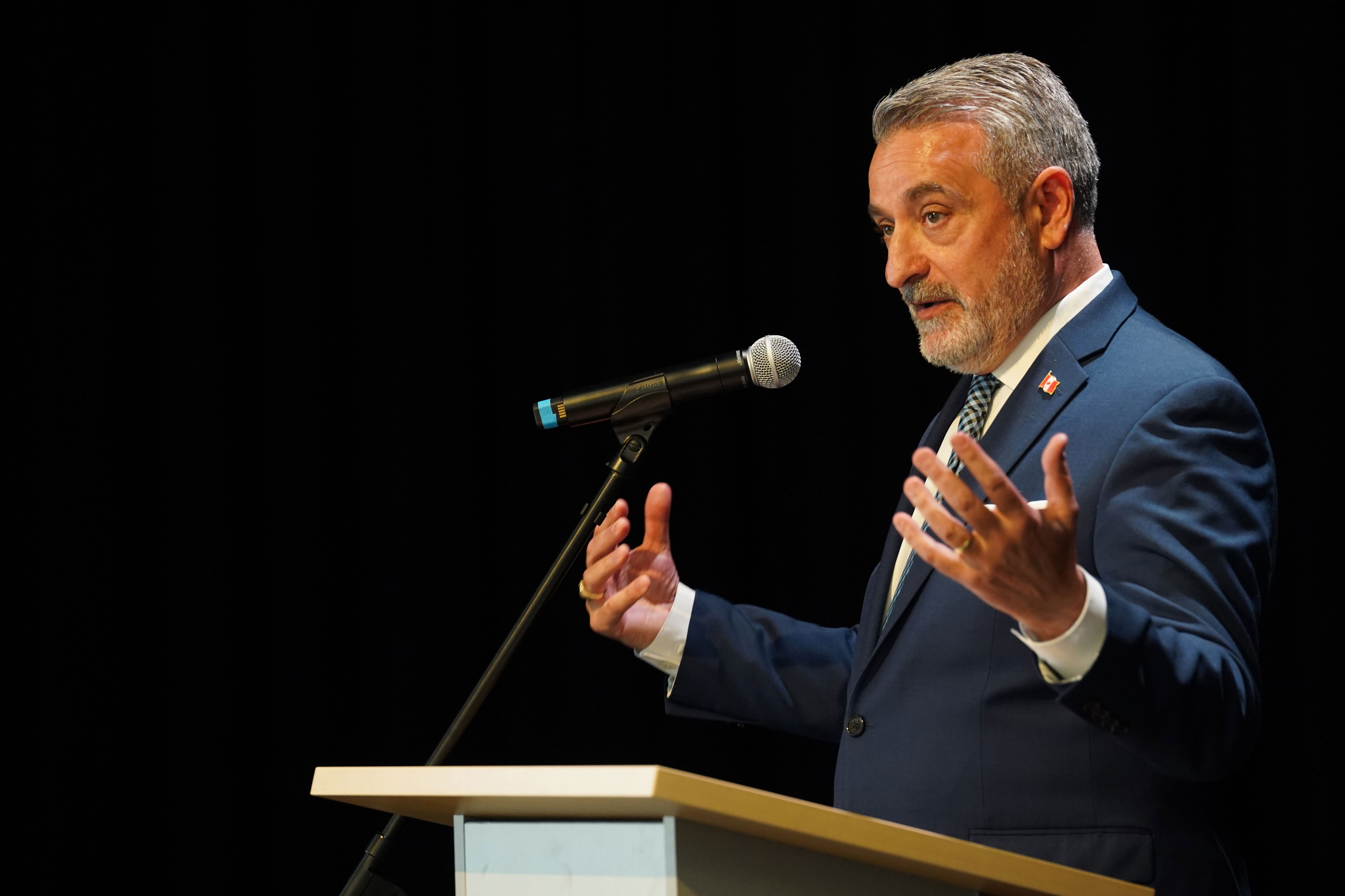 High school students in Ontario will need to pass a financial literacy ...