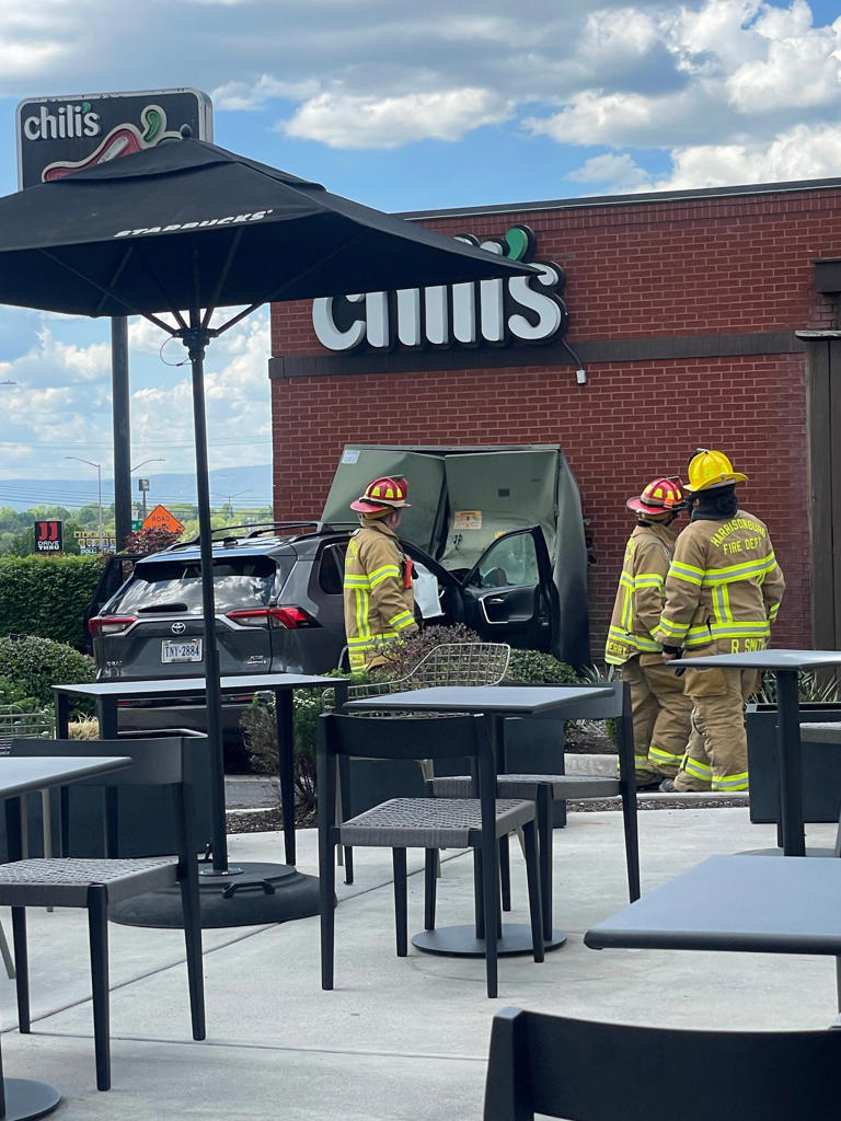 Scene cleared after Harrisonburg crash impacted traffic on East Market ...