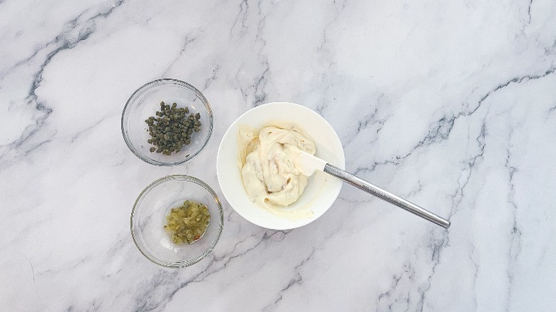 Easy homemade tartar sauce recipe