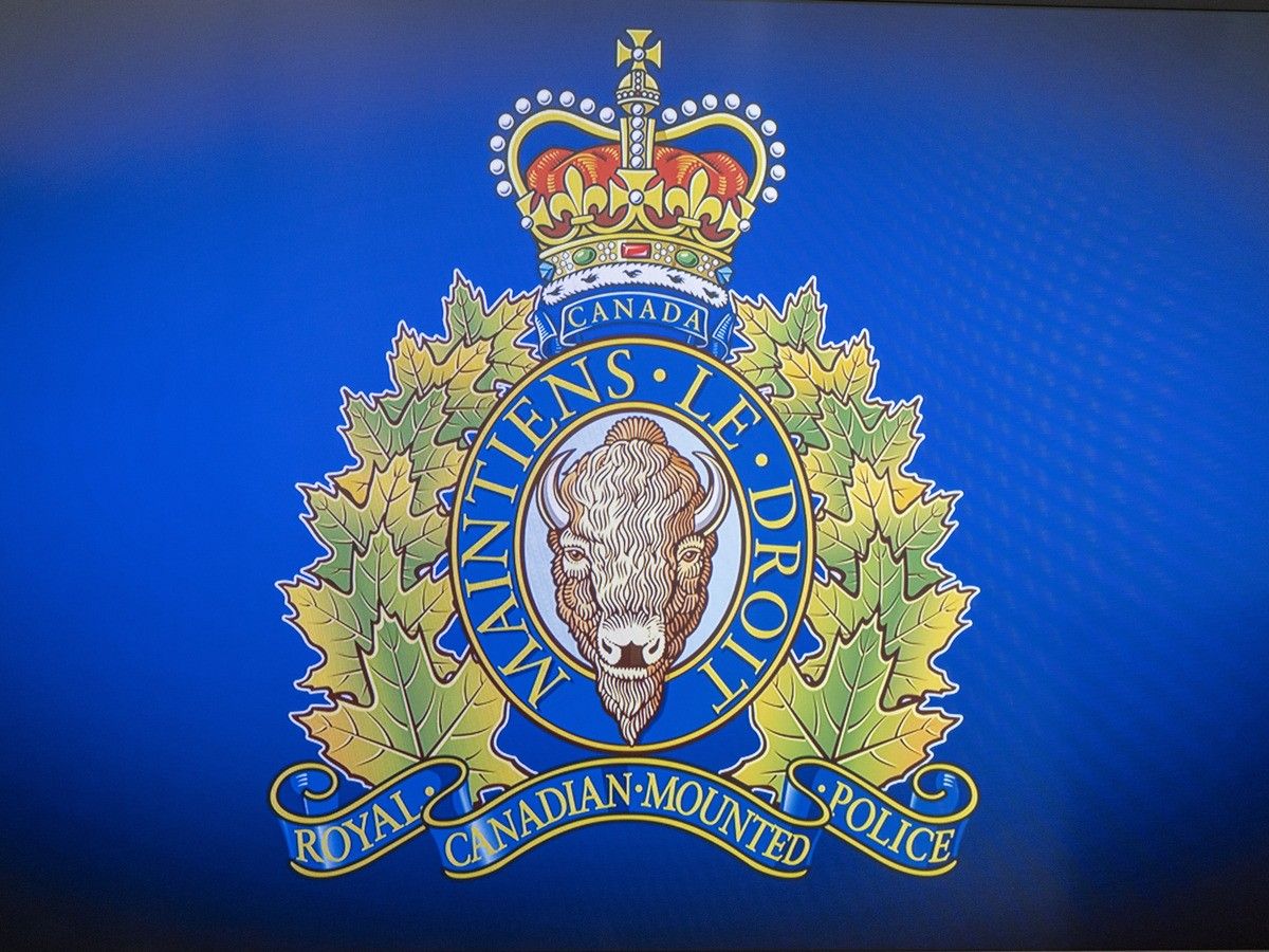 Federal government consultant facing fraud charges