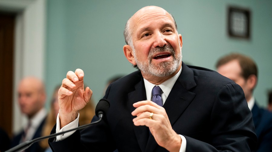 Lutnick says Trump’s ‘Gold Card’ visa approved for 1 person so far