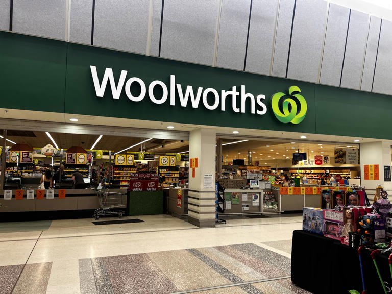 'What's the point exactly?' Woolies shoppers struggling to complete ...