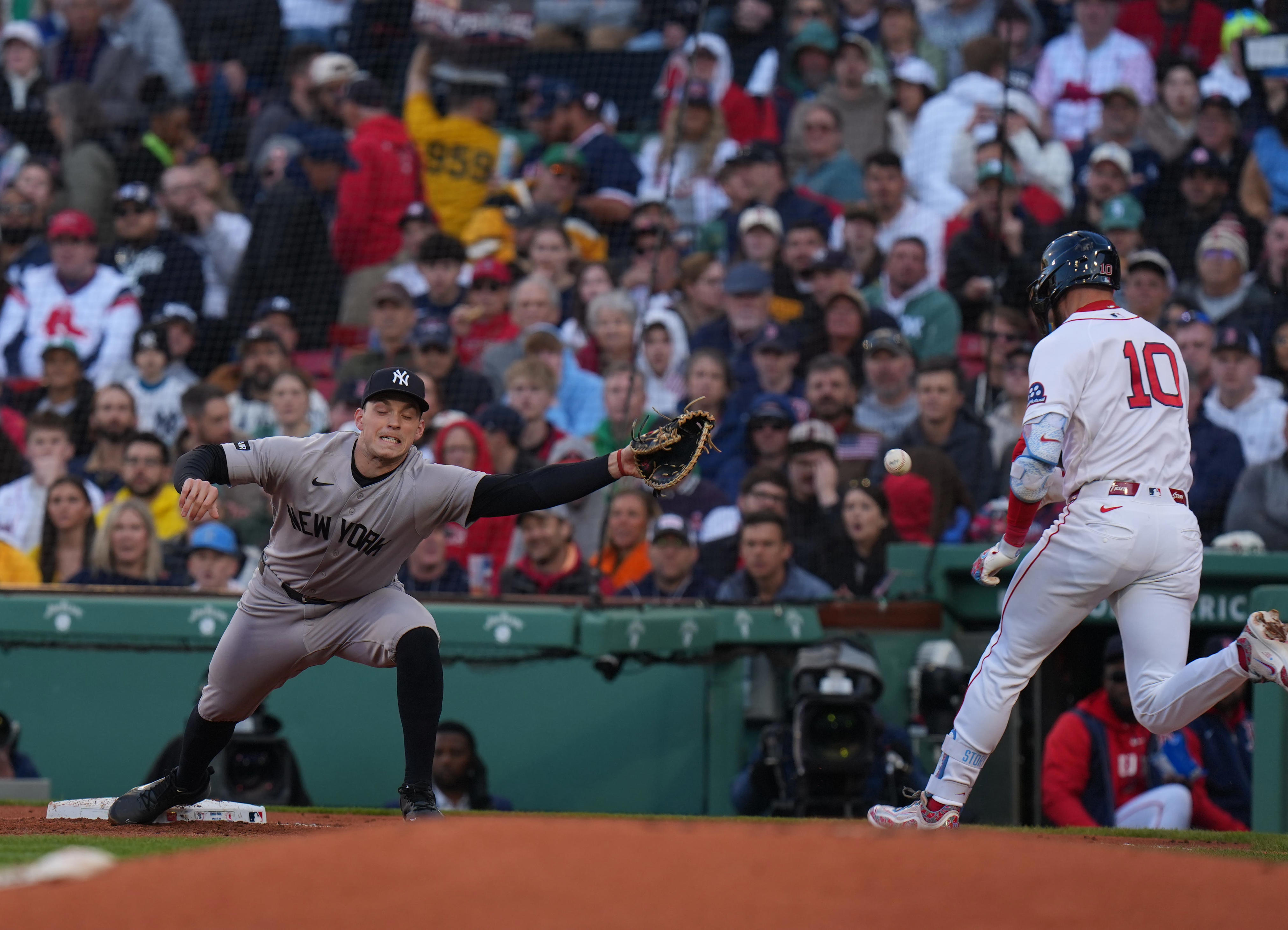 Yankees vs Red Sox highlights as New York rallies late for sweep