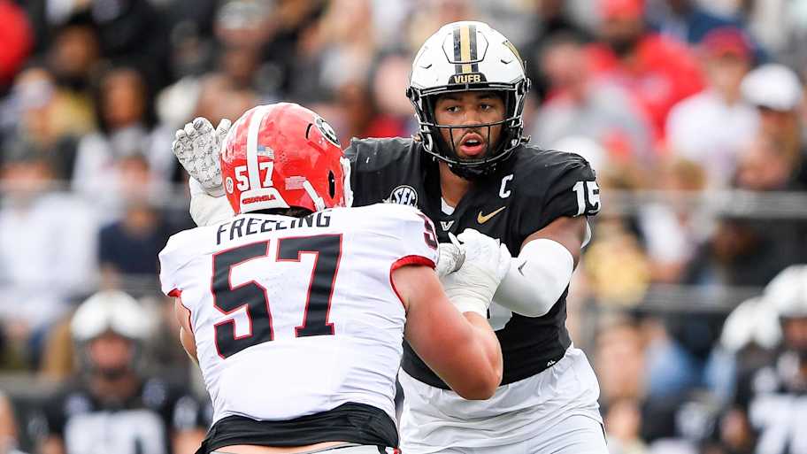 Georgia Bulldogs offensive lineman Monroe Freeling selected by the ...