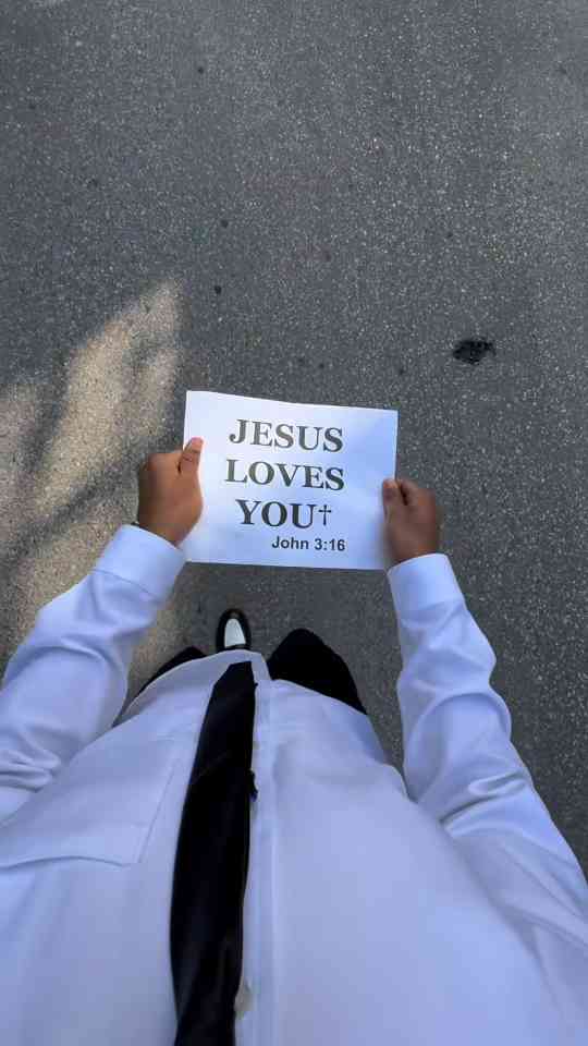 Another month to be thankful: gratitude and positive vibes