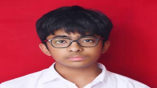 Go beyond classrooms, says Gurugram’s Advit Agarwal after scoring 99.8% ...