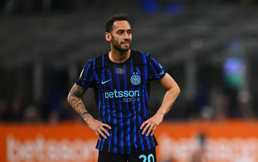 Calhanoglu, incontro con l’agente. Sarà ancora Inter e c’è questa ...
