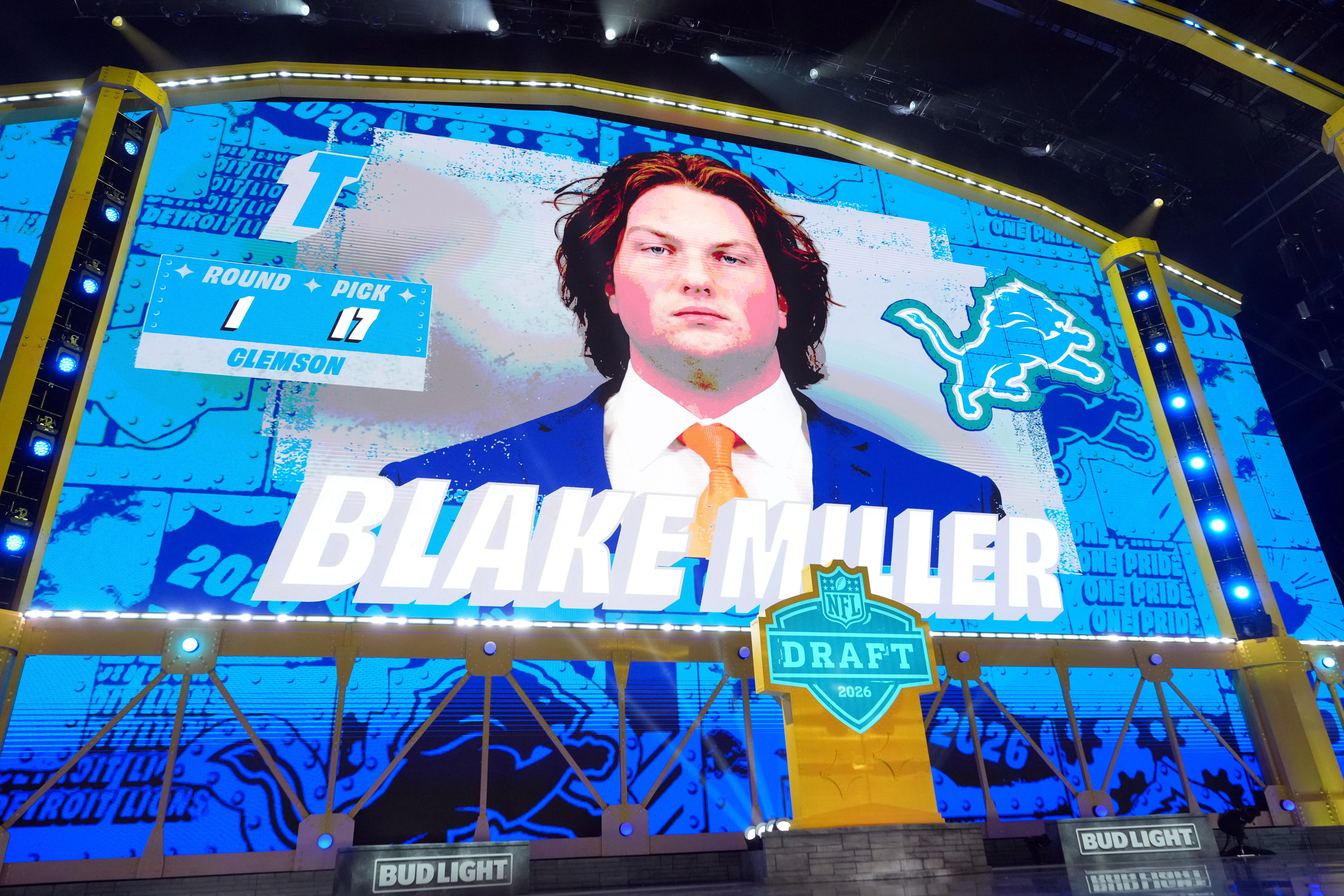 Blake Miller, stalwart OT from Clemson, is Lions' pick at No. 17