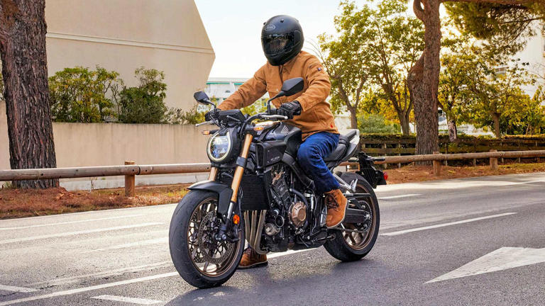 The high-mileage Honda motorcycle that outsmarts its low-mileage rivals