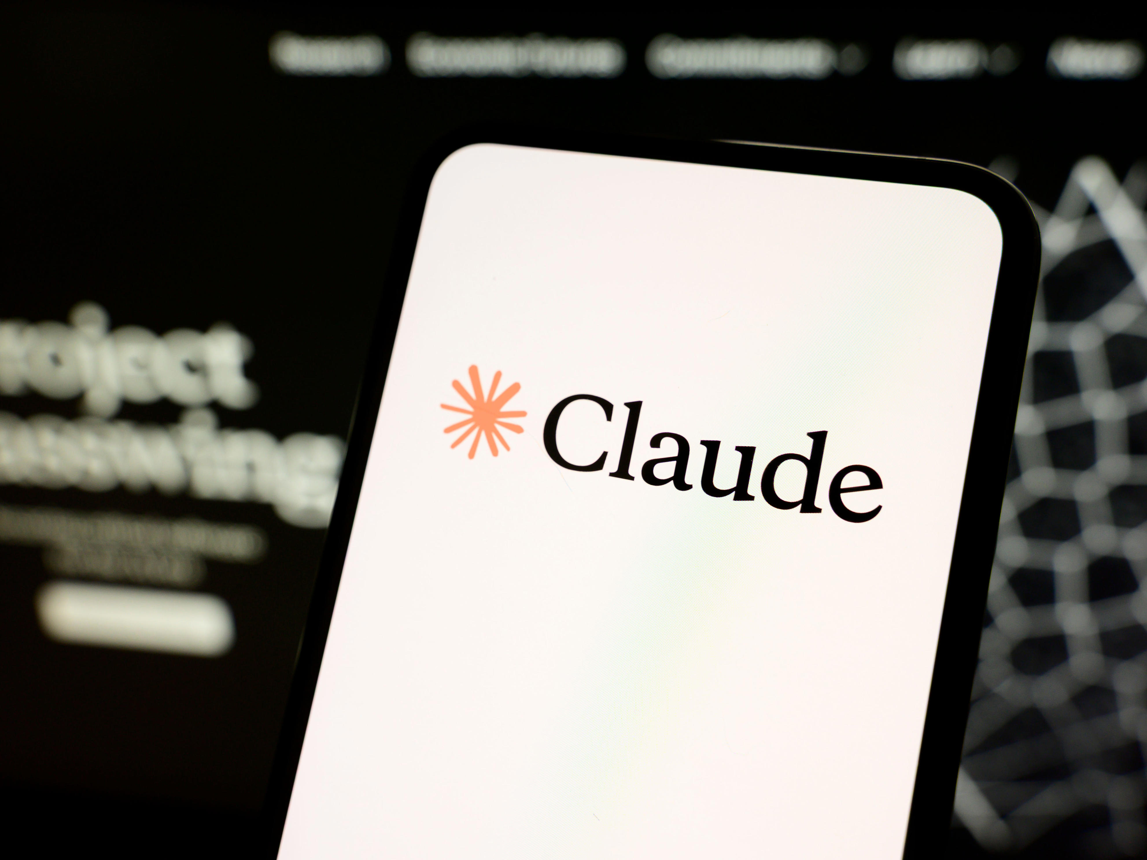 Claude Code's product chief says people have serious FOMO over AI's ...