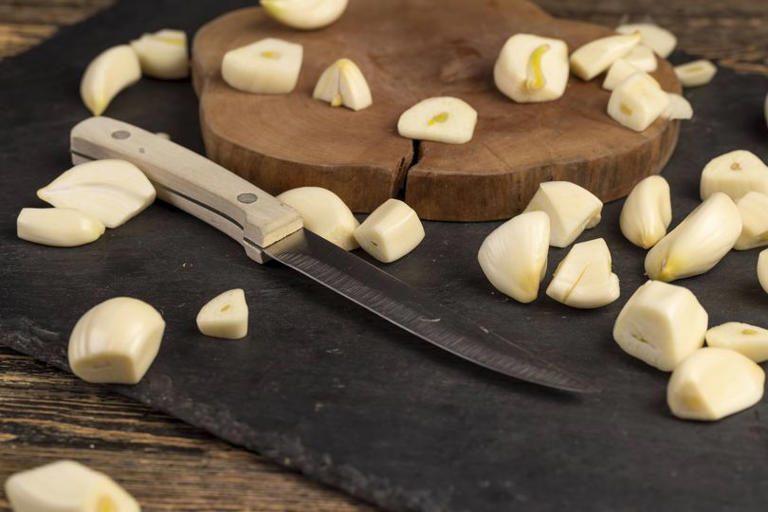 One 24p kitchen staple will keep rats away from your home and garden ...