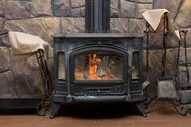 15 things people did before bed in the 1950s that rarely happen today