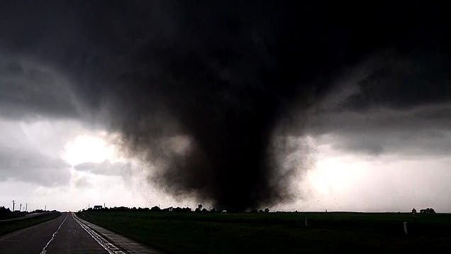 At least 10 injured after tornadoes hit northern Oklahoma
