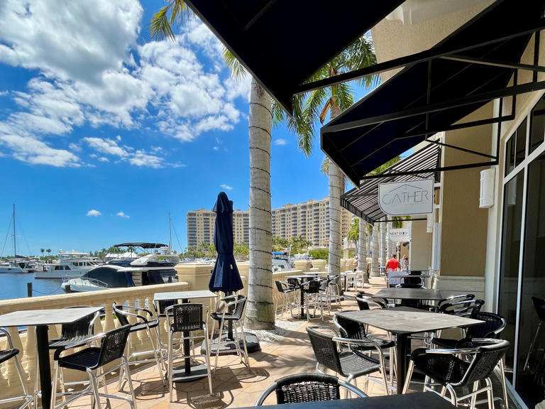 Six Cape Coral restaurants with wonderful waterfront views