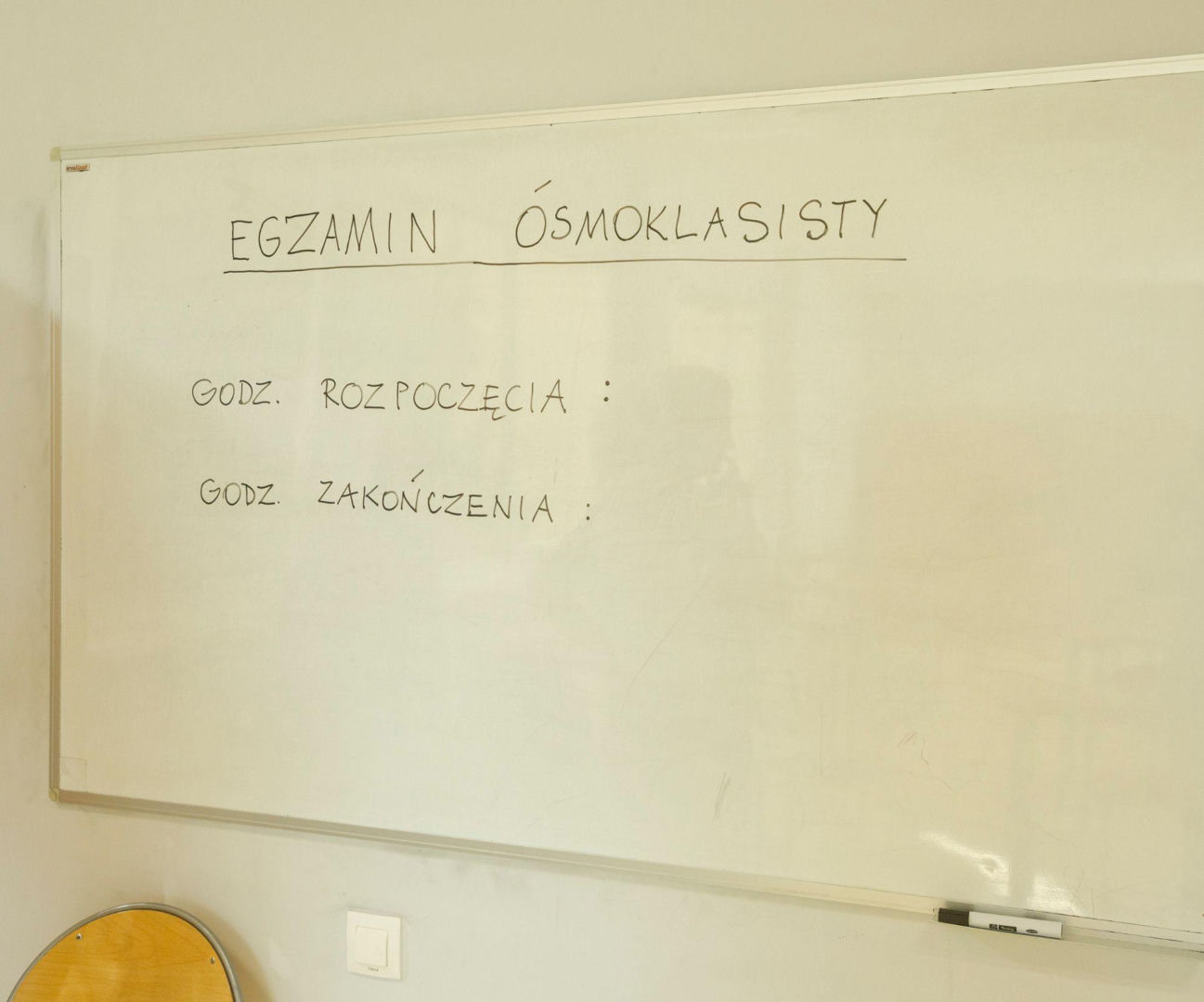 Egzamin ósmoklasisty 2026: język angielski. Kiedy? Ile trwa ...
