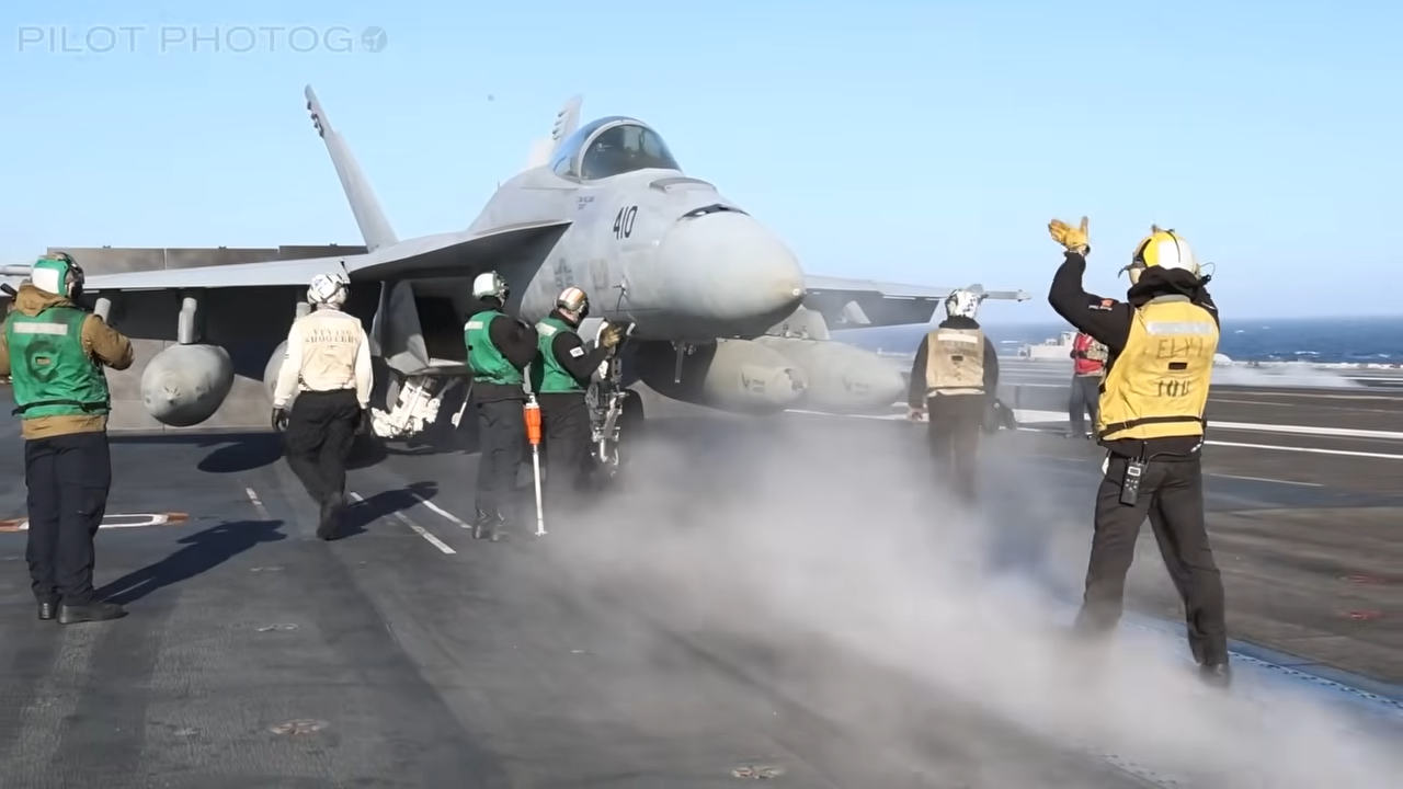 How a $60M US Navy jet fell off a carrier in the Red Sea - "Chaos"