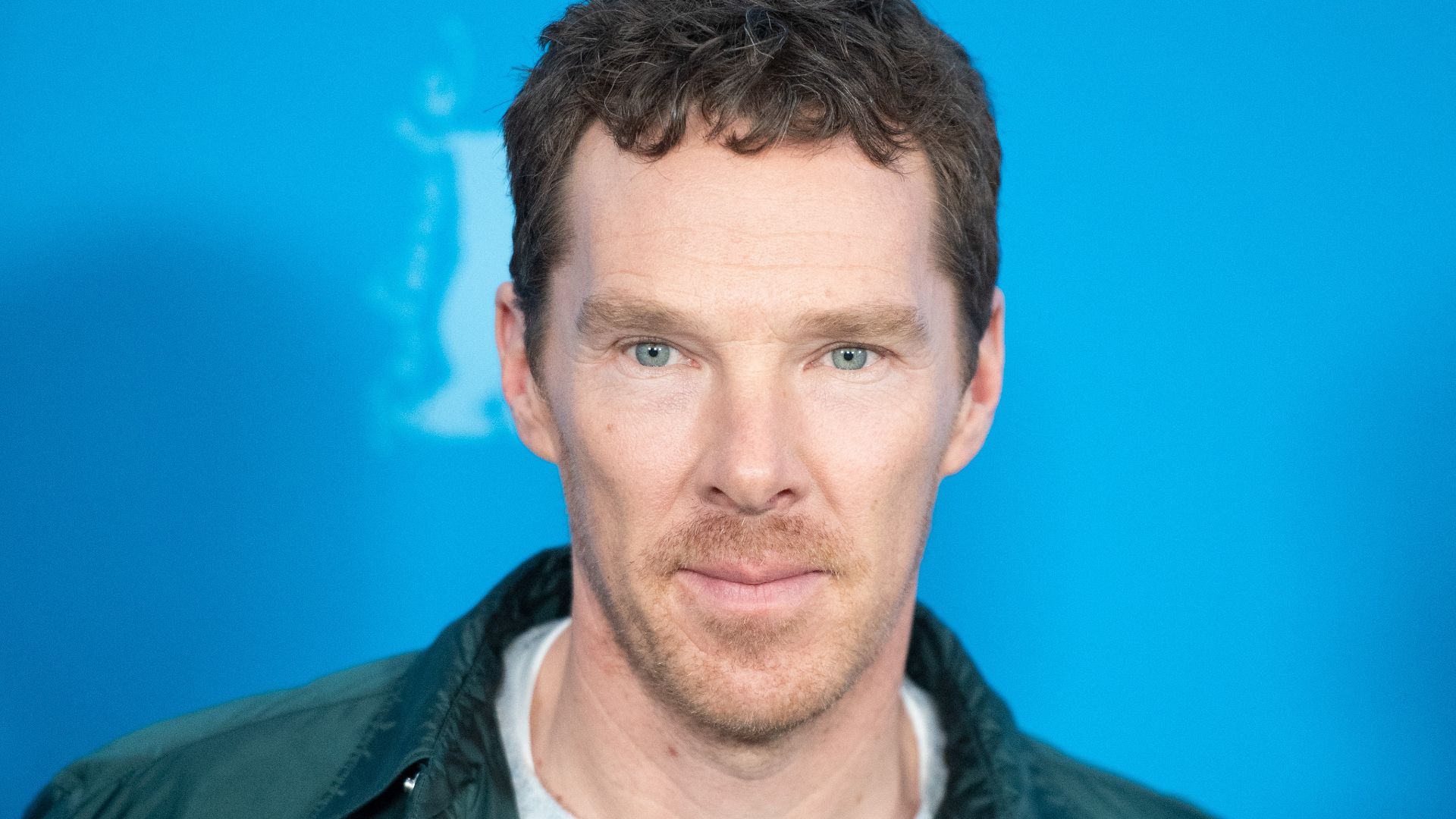 Benedict Cumberbatch to star & produce A24's new buzzy heist thriller ...