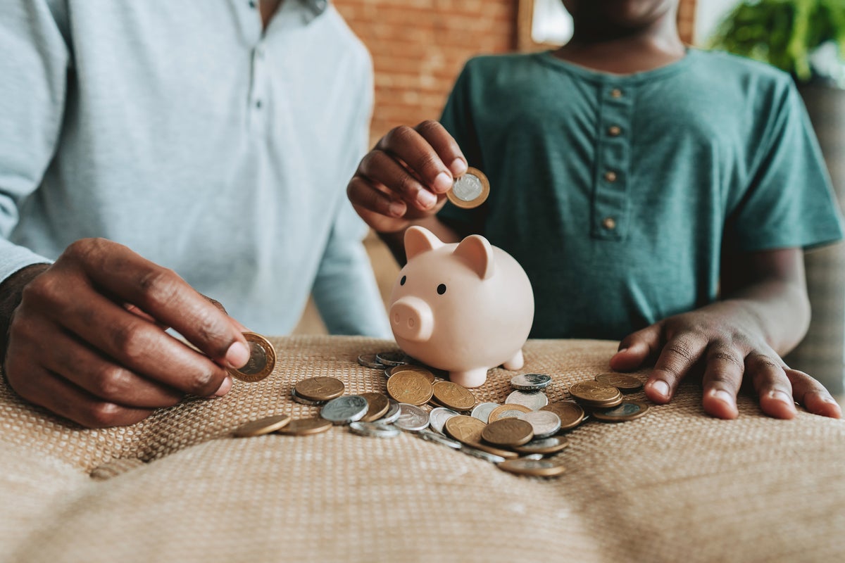 How to teach your children about money at different ages