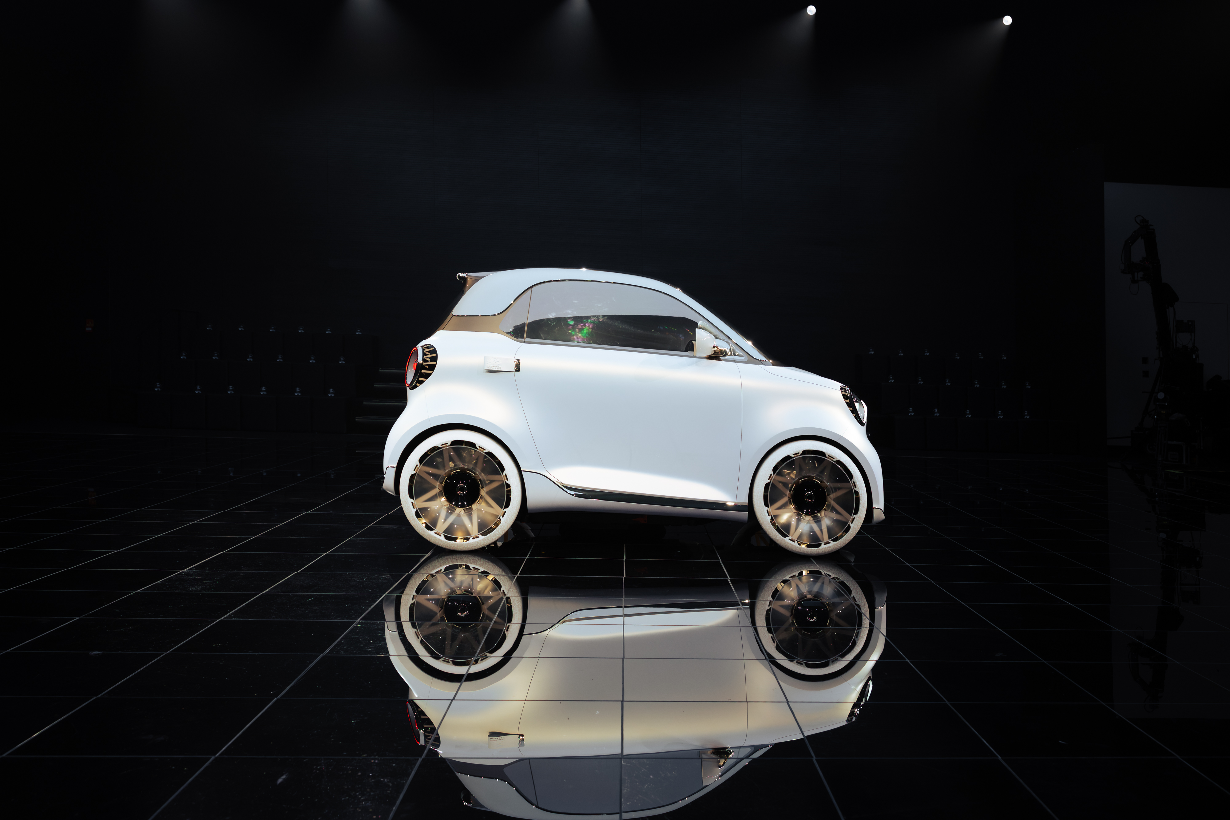 Tiny smart EV will be smallest in UK and is less than three metres long