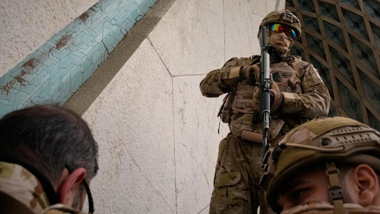 Iranians urge the US to step in against human rights abuses