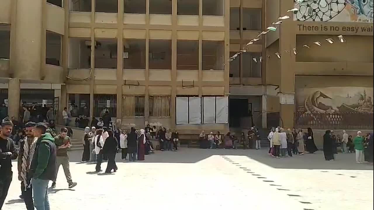 Students return to Al-Azhar University in Gaza after years of war ...
