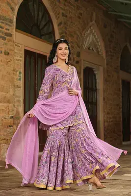 Ethnic wear trends for women 2026: Modern styles rooted in tradition
