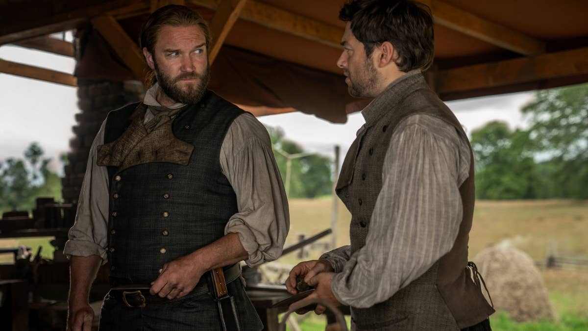 Diana Gabaldon praises season 8's key twists: Jamie's reunion and Buck ...
