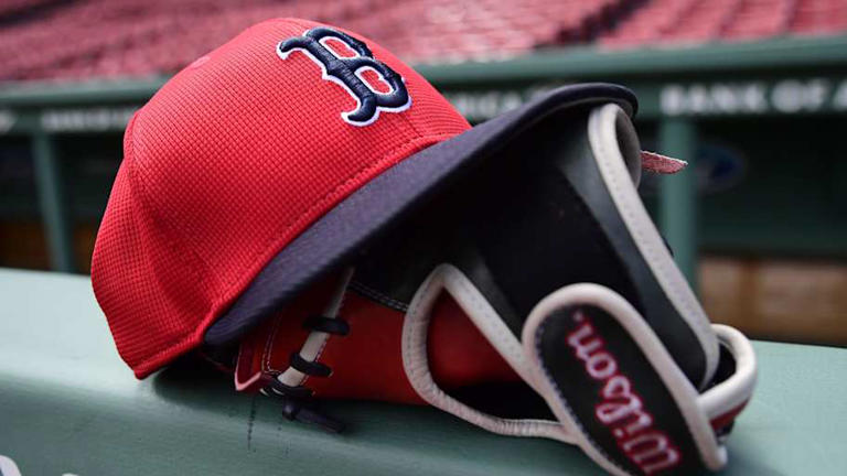 Red Sox promote towering 6’7” lefty to Double-A Portland